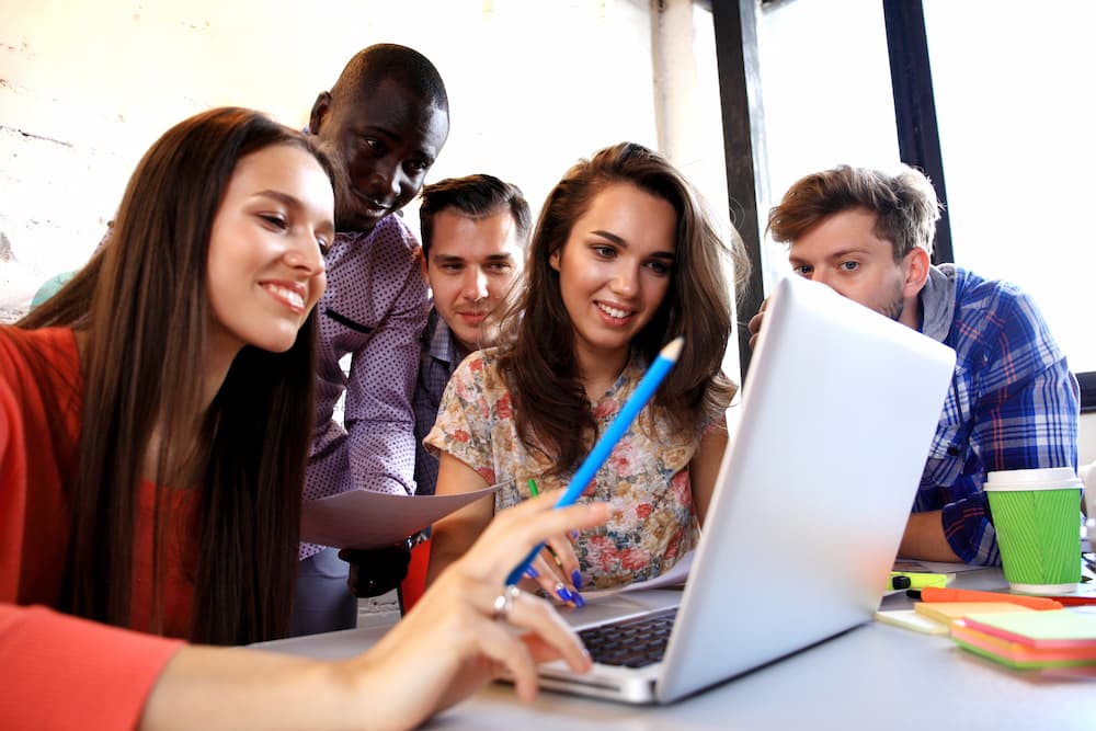 How A Killer EVP Can Make You First Choice For Passive Candidates ...